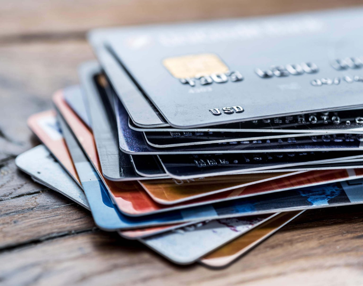 What Are the Different Types of Credit Cards That Are Available Today ...