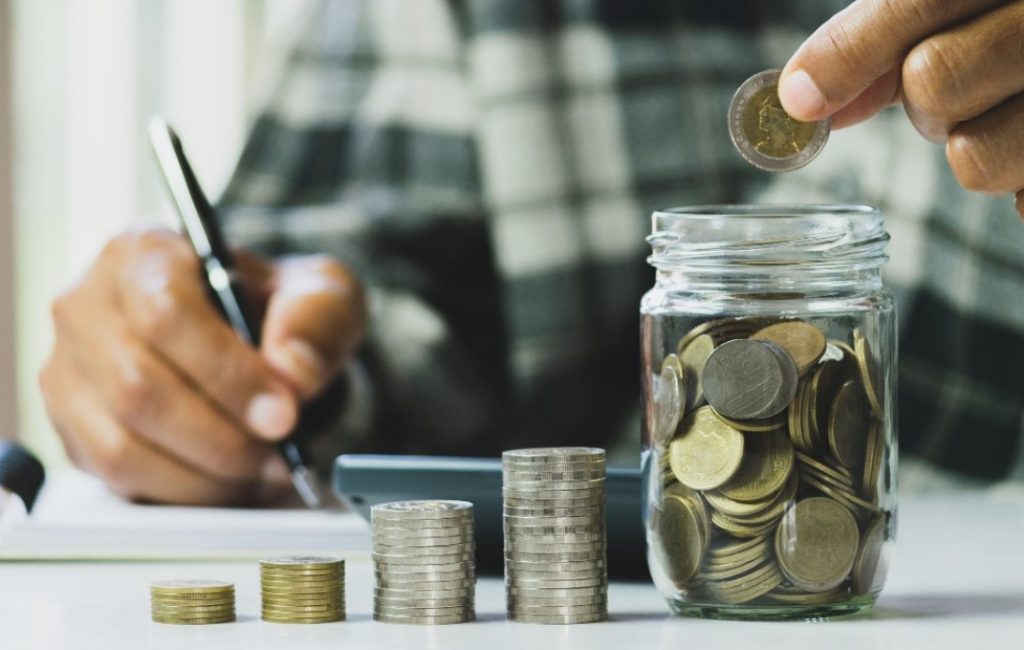 Getting Comfortable Managing Your Money - The European Business Review