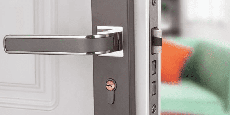 Edwards Bros Locksmith: Changing Locks On New House - Get Premium ...