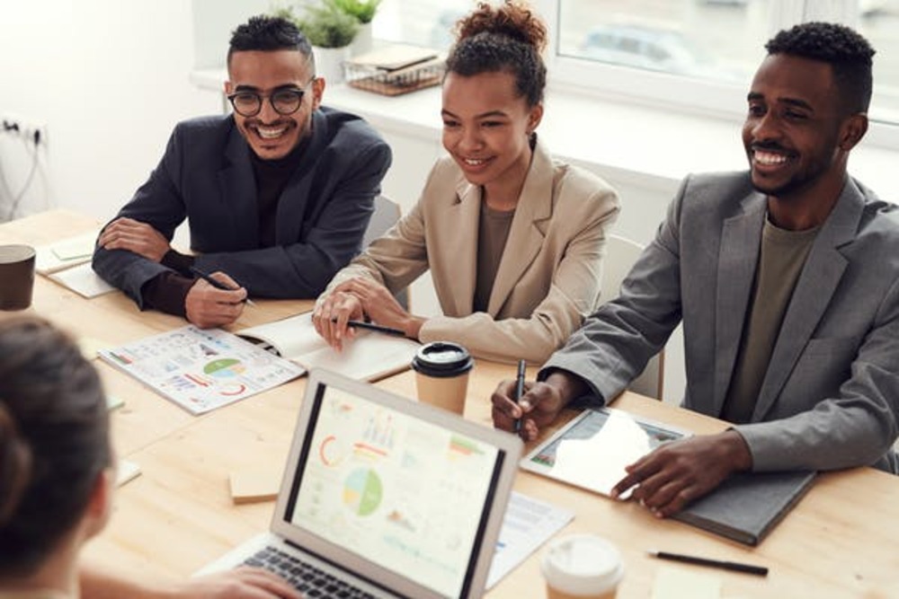 How to Enhance Your Business Communication Skills - The European ...