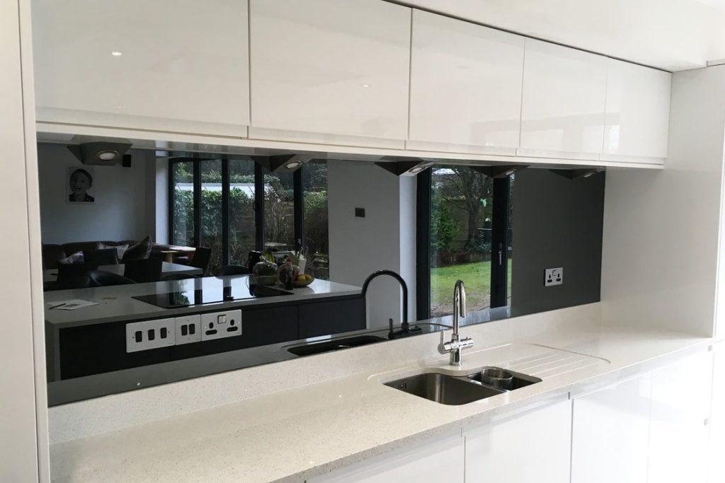 Why Use a Mirrored Splashback? - The European Business Review