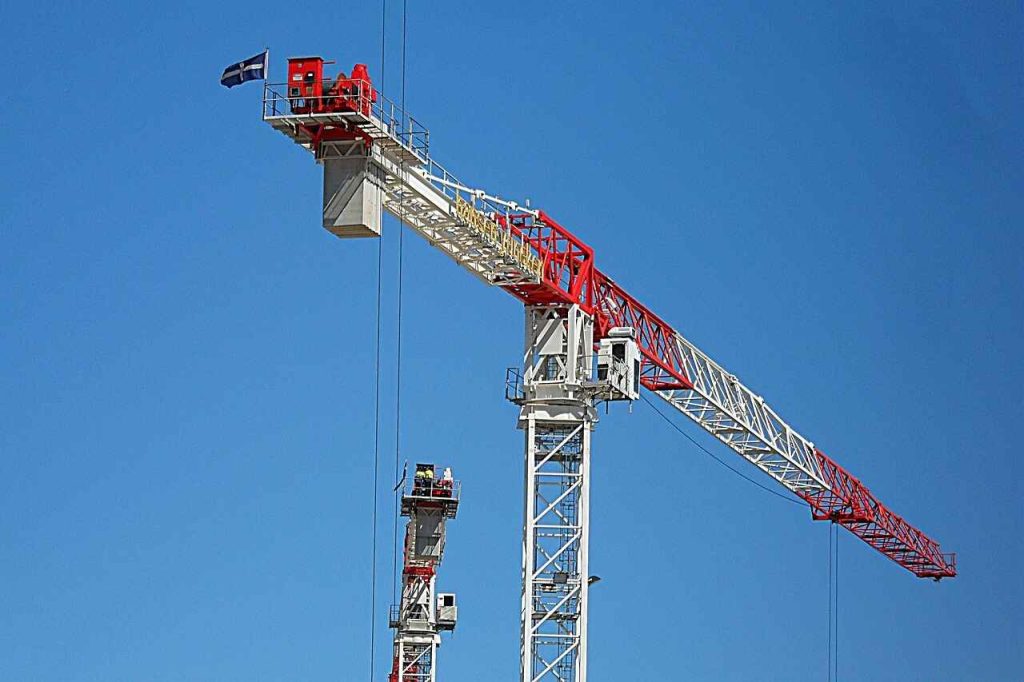 7 Ways to Choose the Right Hoist for a Construction Site - The European ...