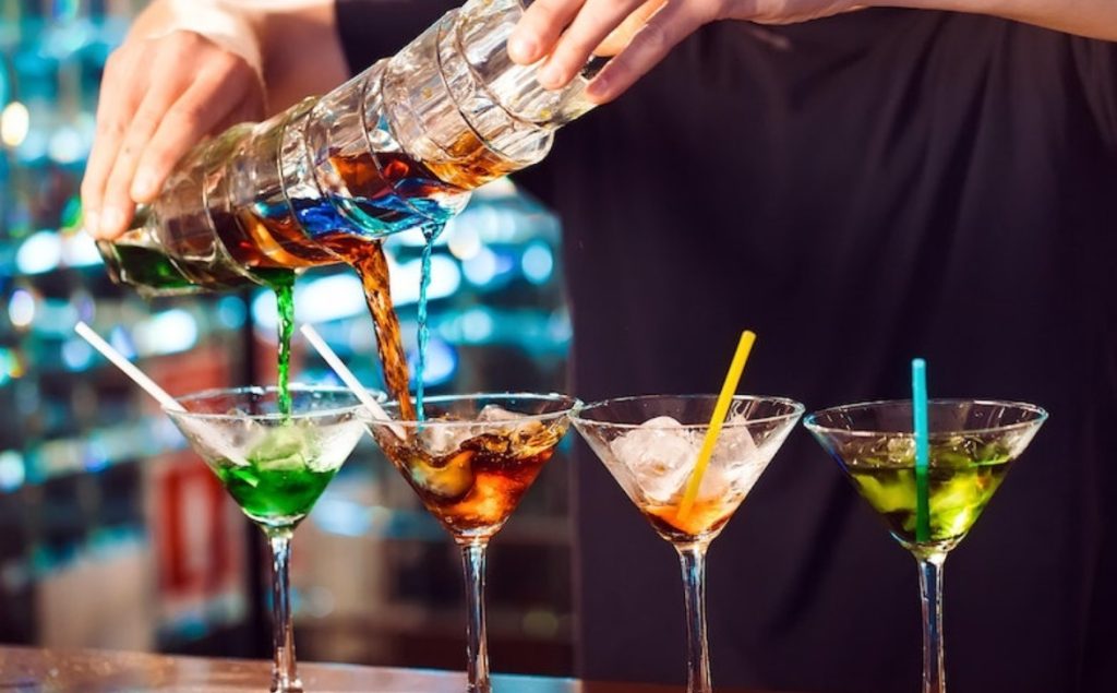 The Importance Of High-Quality Barware For Perfect Cocktails - The ...