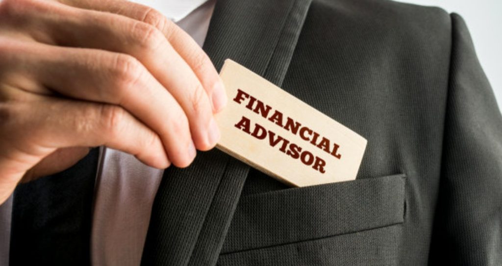 Benefits of Hiring an Experienced Financial Advisor - The European ...